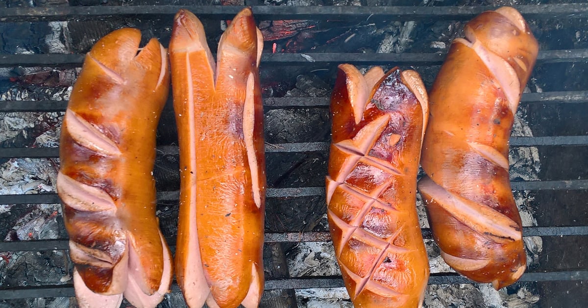 Cervelat einschneiden: So wird deine Wurst die schönste | Migusto