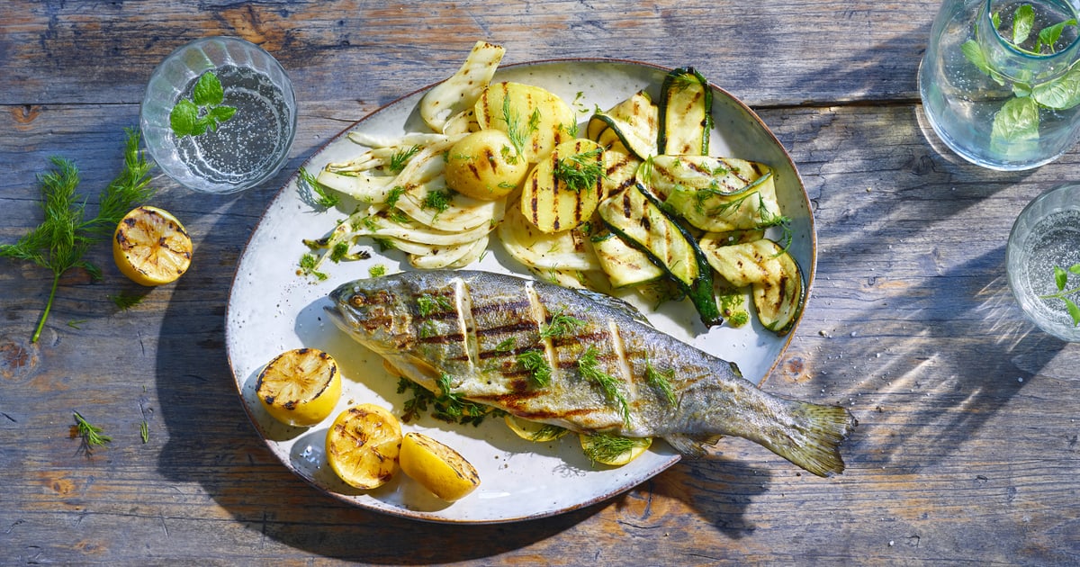 So gelingt der Fisch auf dem Grill: Tipps und Rezepte | Migusto