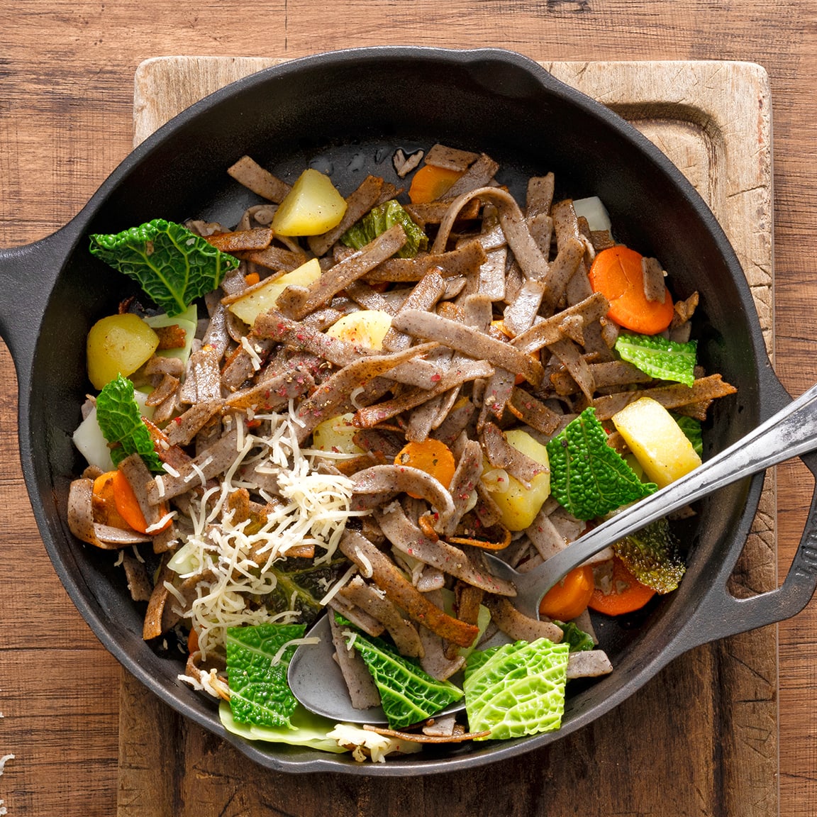 Salat-Rezepte: Knackig & frische Inspirationen | Migusto